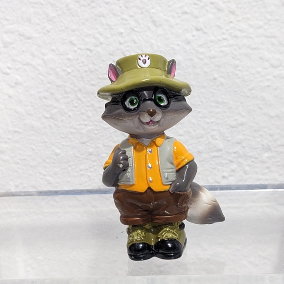 Toys | Great Wolf Lodge Oliver Racoon 3 Pvc Figure | Poshmark